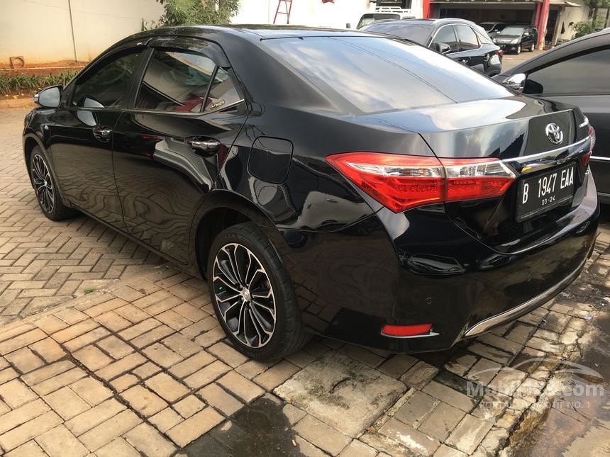 Jual Mobil Toyota Corolla Altis 2014 V 1.8 di Banten Automatic Sedan ...