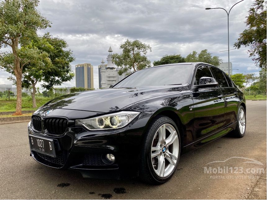 Jual Mobil BMW 320d 2015 Sport 2.0 di DKI Jakarta Automatic Sedan Hitam ...