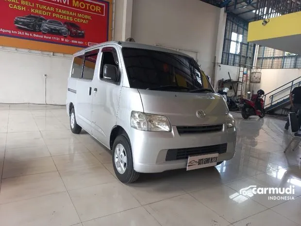 Daihatsu Gran Max Mini Bus D Bekas Indonesia 2019 | Carmudi