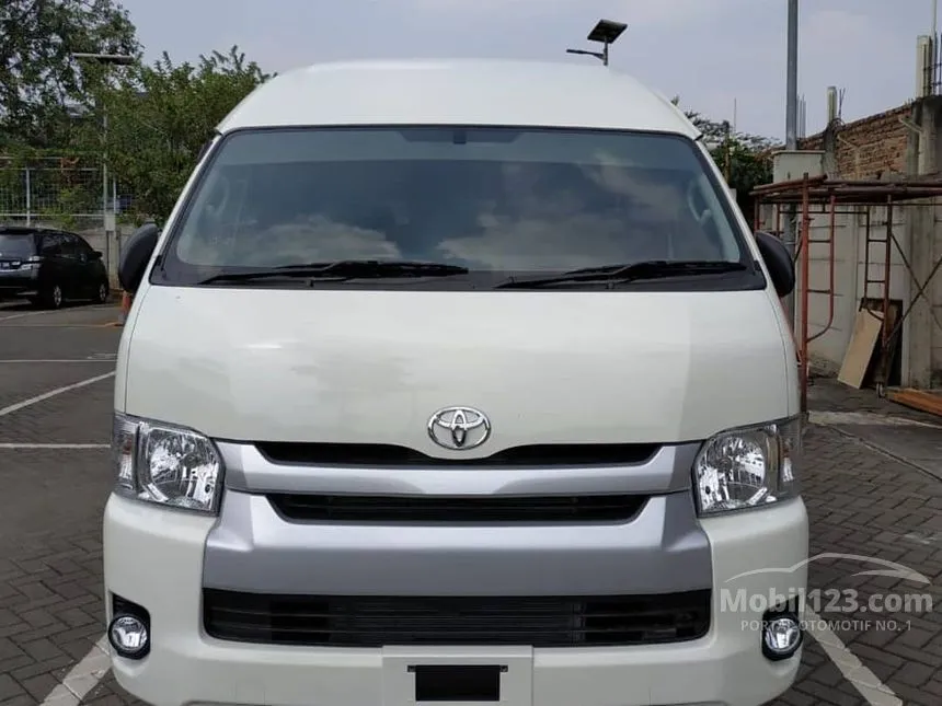 Jual Mobil Toyota Hiace 2023 Commuter 3.0 di DKI Jakarta Manual Van ...