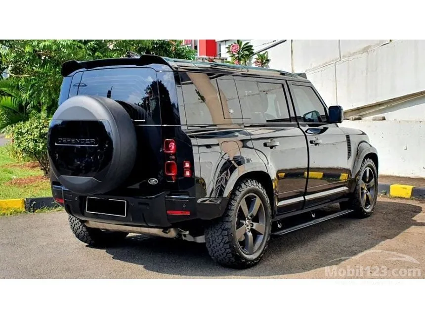 Jual Mobil Land Rover Defender 2020 110 P300 SE 2.0 di DKI Jakarta ...