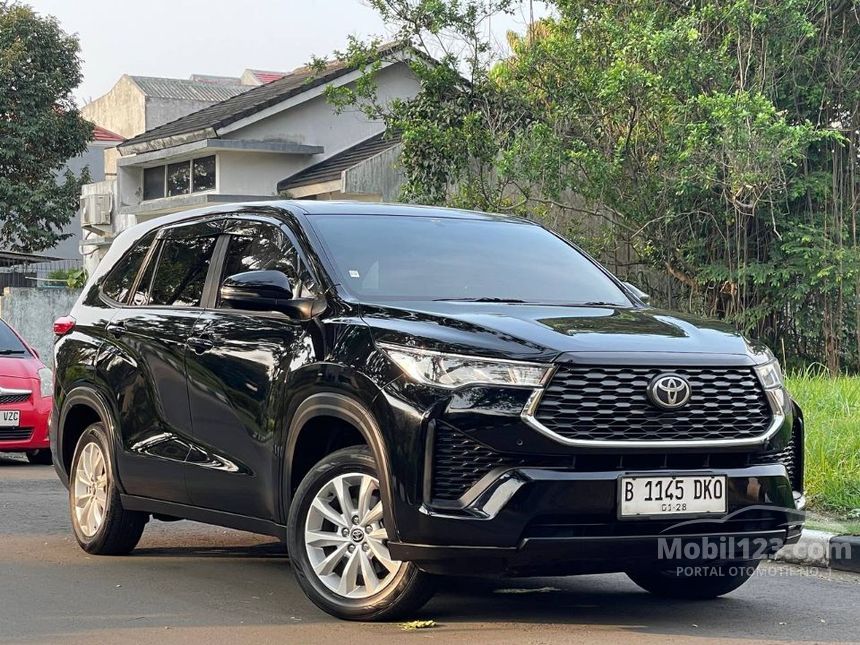 Jual Mobil Toyota Kijang Innova Zenix 2022 V (Non Premium Color) 2.0 di ...