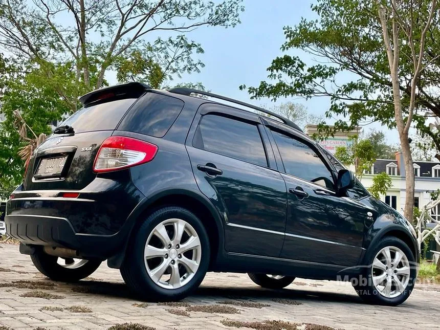 Jual Mobil Suzuki SX4 2011 Cross Over 1.5 di Jawa Tengah Automatic ...