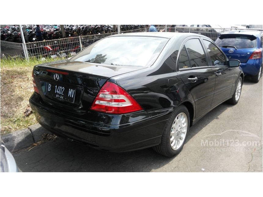 Jual Mobil Mercedes-Benz C230 2007 Sport 2.5 di DKI Jakarta Automatic ...