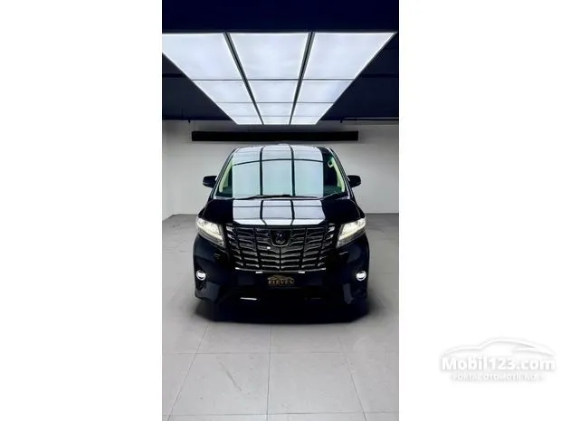 Jual toyota 2026 Bekas di Kalimantan Timur Harga Kredit Murah | Mobil123