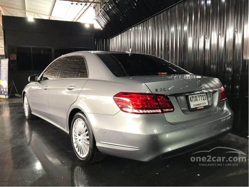 Mercedes-Benz E300 2014 Executive Blue TEC HYBRID 2.1 in กรุงเทพและ ...