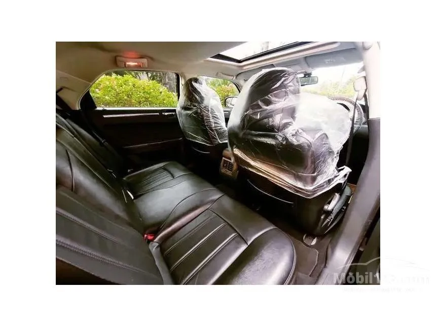 Jual Mobil Chrysler 300C 2011 3.5 di DKI Jakarta Automatic Sedan Hitam ...