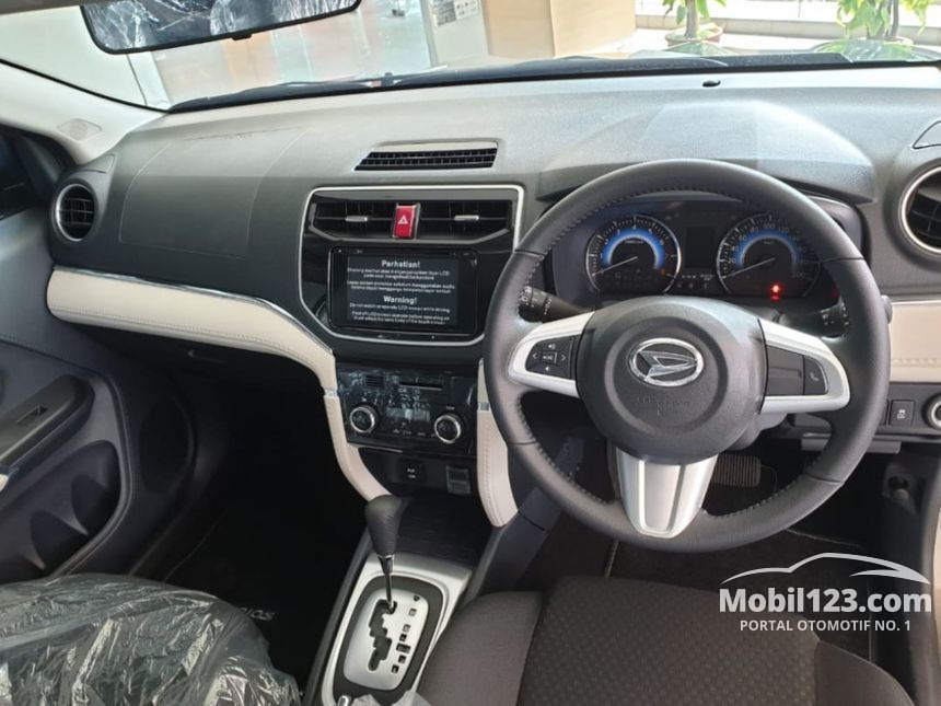 Jual Mobil Daihatsu Terios 2021 R Custom 1.5 di Jawa Barat Automatic ...