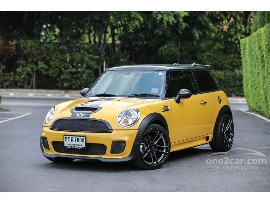 2009 Mini Cooper 1.6 R56 S Hatchback AT for sale on One2car