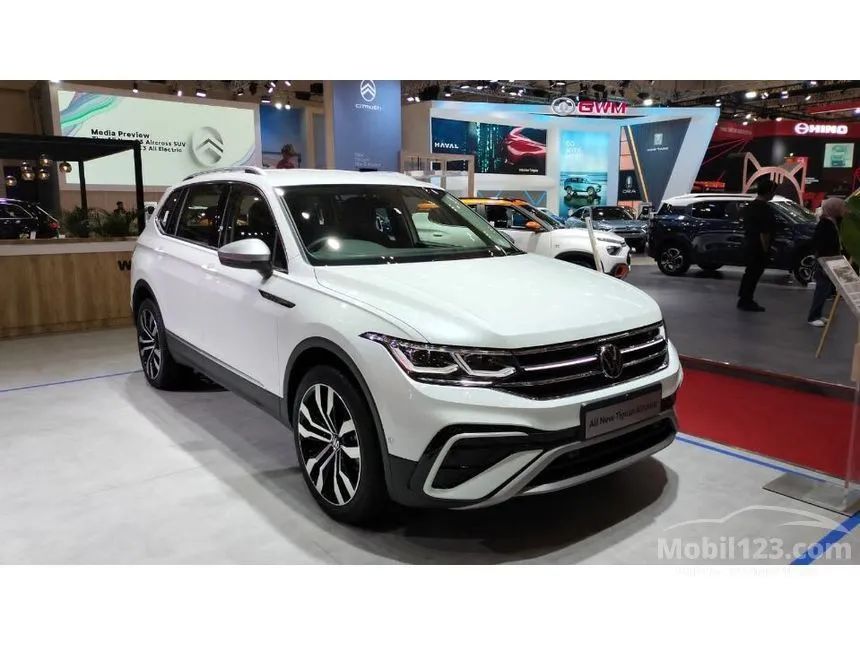 Jual Mobil Volkswagen Tiguan 2023 Allspace 1.4 di DKI Jakarta Automatic ...