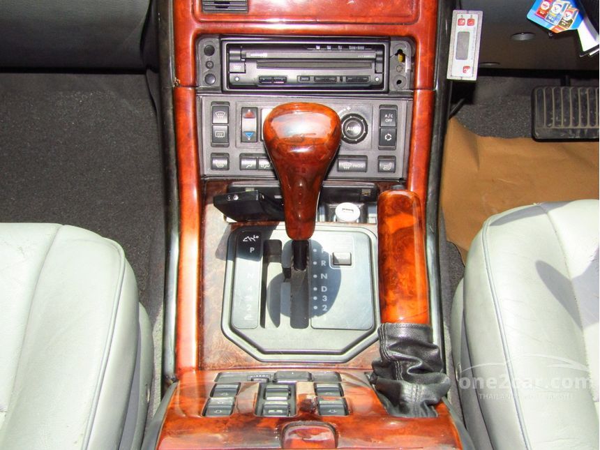 Land Rover Range Rover 1995 (ปี 92-99) V8i HSE 4.6 เกียร์อัตโนมัติ สี ...