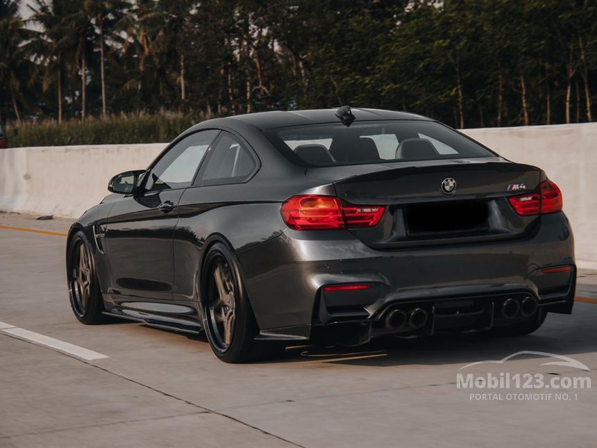 Jual Mobil BMW M4 2014 F82 3.0 di DKI Jakarta Automatic Coupe Abu-abu ...