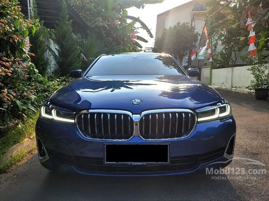Jual Mobil BMW 530i 2021 Opulence 2.0 di DKI Jakarta Automatic Sedan ...