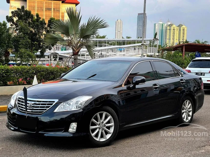 Jual Mobil Toyota Crown 2008 Royal Saloon Full 3.0 di DKI Jakarta ...