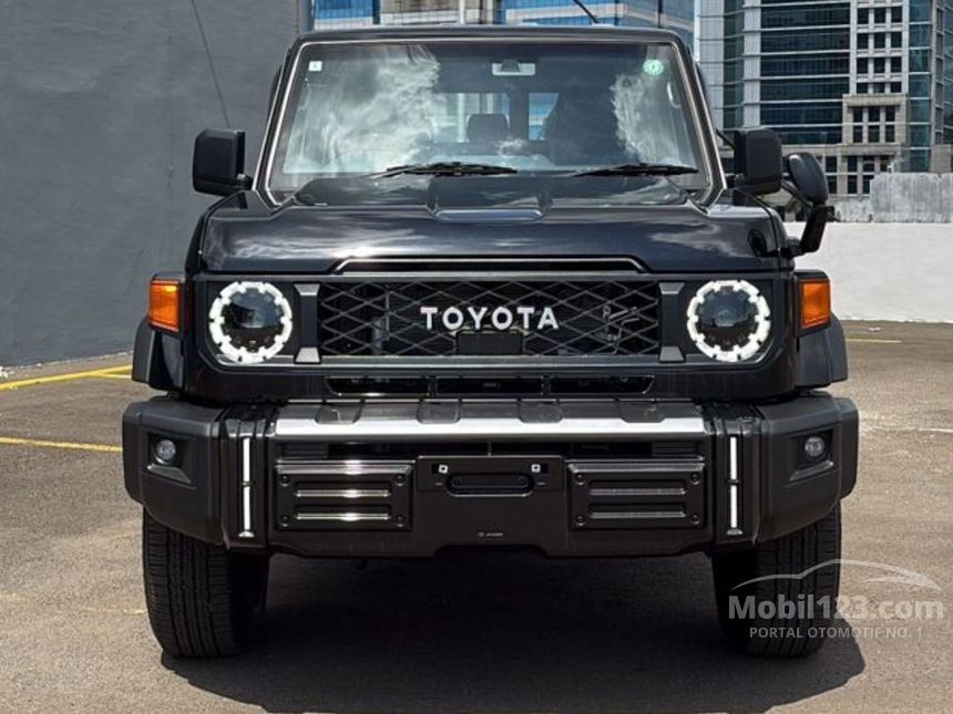 Jual Mobil Toyota Land Cruiser 2025 70 GXL 2.8 di DKI Jakarta Automatic ...