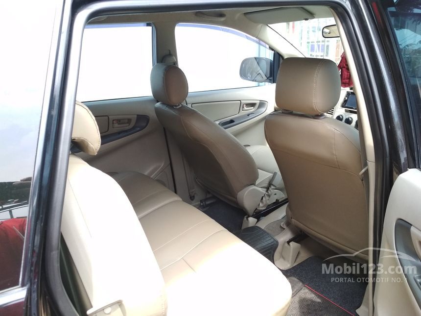 Jual Mobil Toyota Kijang Innova 2013 J 2.0 di Jawa Barat Manual MPV ...