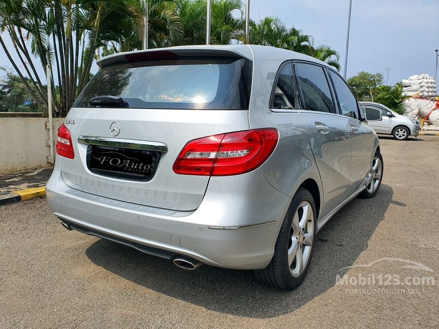 Jual Mobil Mercedes-Benz B200 2013 Sport 1.6 di DKI Jakarta Automatic ...