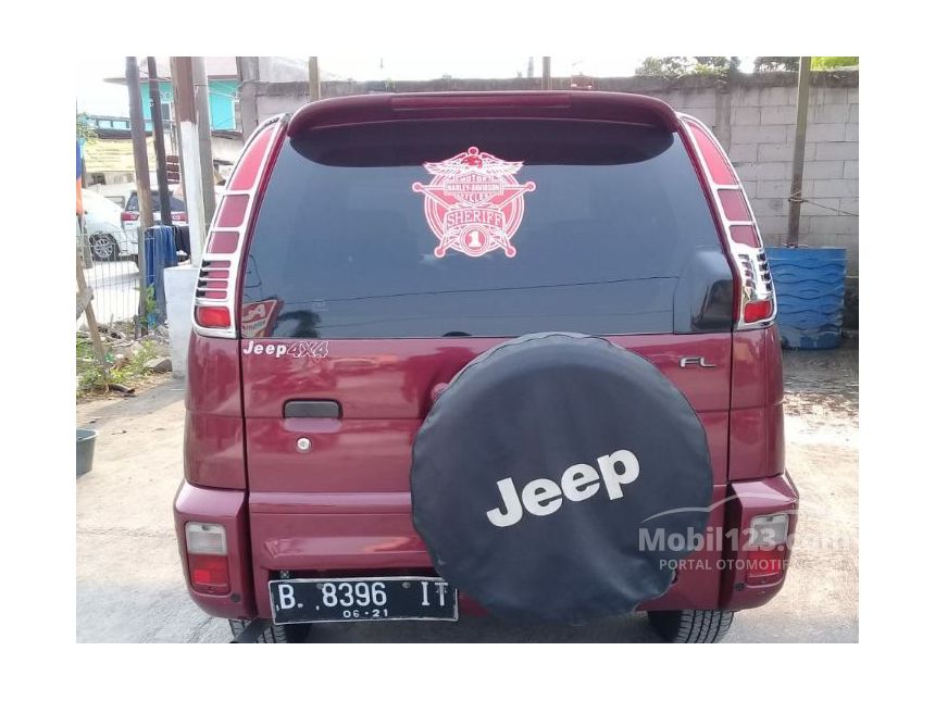 Jual Mobil Daihatsu Taruna 2004 FL 1.5 di Jawa Barat Manual SUV Marun ...