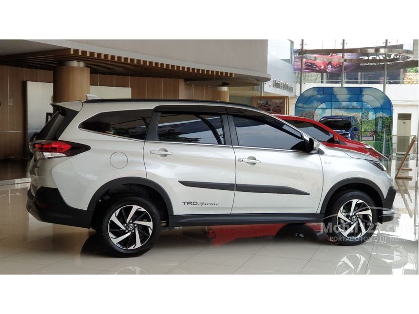 Jual Mobil Toyota Rush 2019 TRD Sportivo 1.5 di Jawa Barat Automatic ...