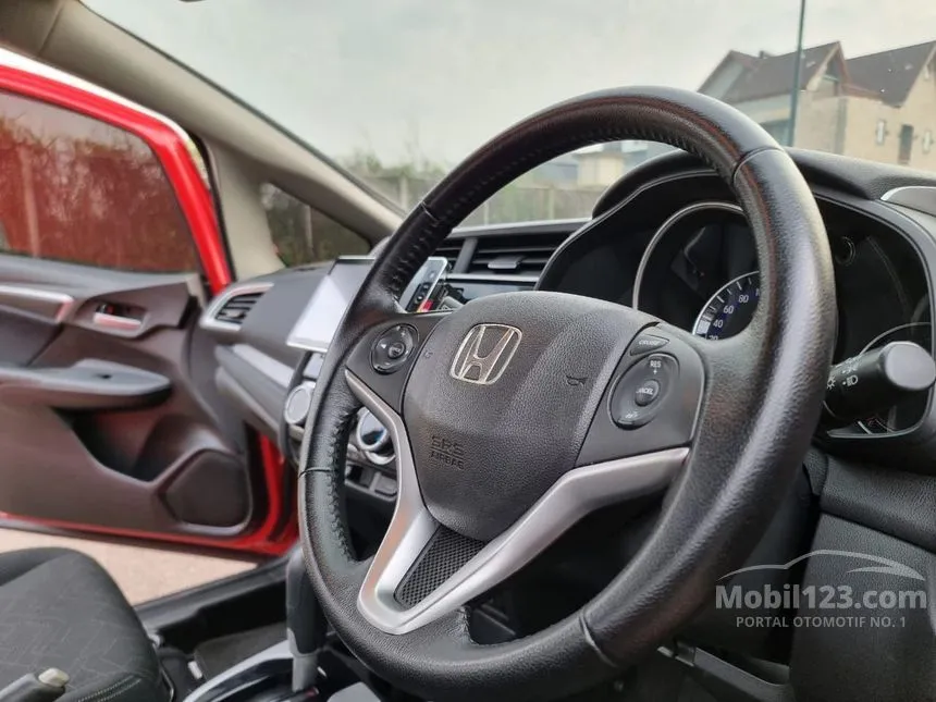 Jual Mobil Honda Jazz 2017 RS 1.5 di Jawa Barat Automatic Hatchback ...