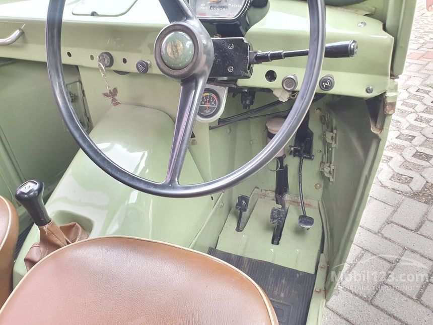Jual Mobil Daihatsu Bemo 1967 0.3 di Jawa Timur Manual Pick Up Hijau Rp ...