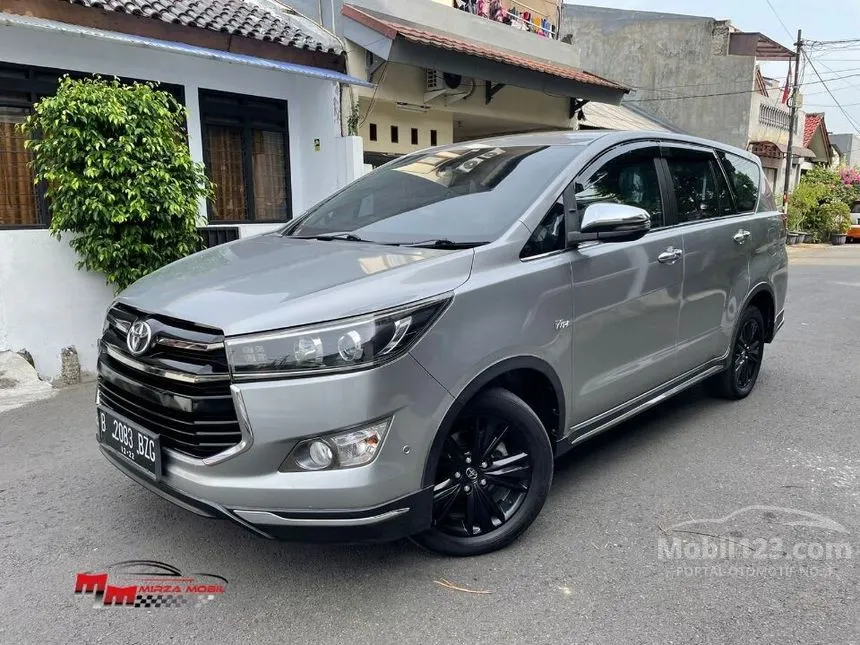 Jual Mobil Toyota Innova Venturer 2017 2.0 di DKI Jakarta Automatic ...