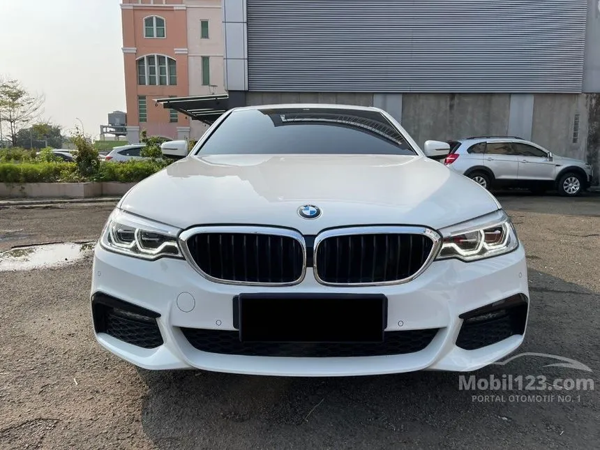 Jual Mobil BMW 530i 2019 M Sport 2.0 di DKI Jakarta Automatic Sedan Putih Rp 1.075.000.000 ...