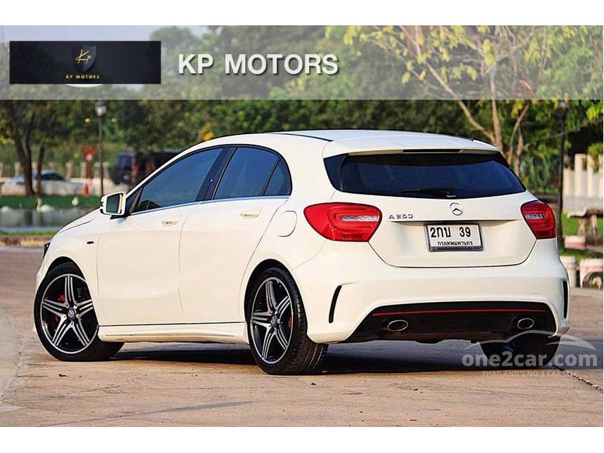 Mercedes-Benz A250 2014 W176 (ปี 12-16) Sport 2.0 เกียร์อัตโนมัติ สีขาว ...