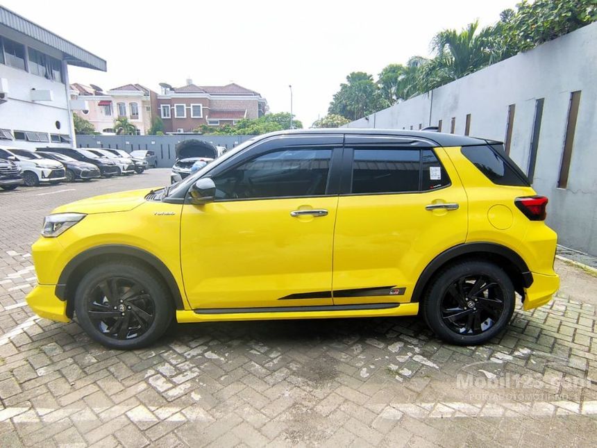 Jual Mobil Toyota Raize 2021 GR Sport 1.0 di DKI Jakarta Automatic ...