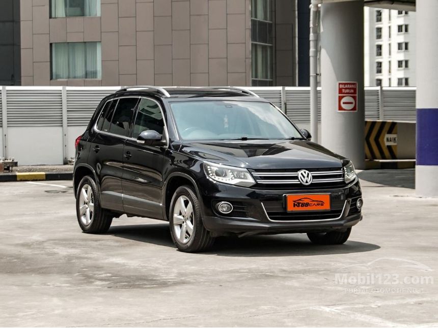 Jual Mobil Volkswagen Tiguan 2014 TSI Highline 1.4 di DKI Jakarta ...