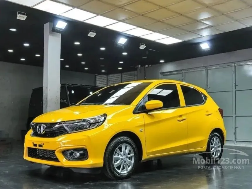 Jual Mobil Honda Brio 2023 E Satya 1.2 di Banten Automatic Hatchback ...