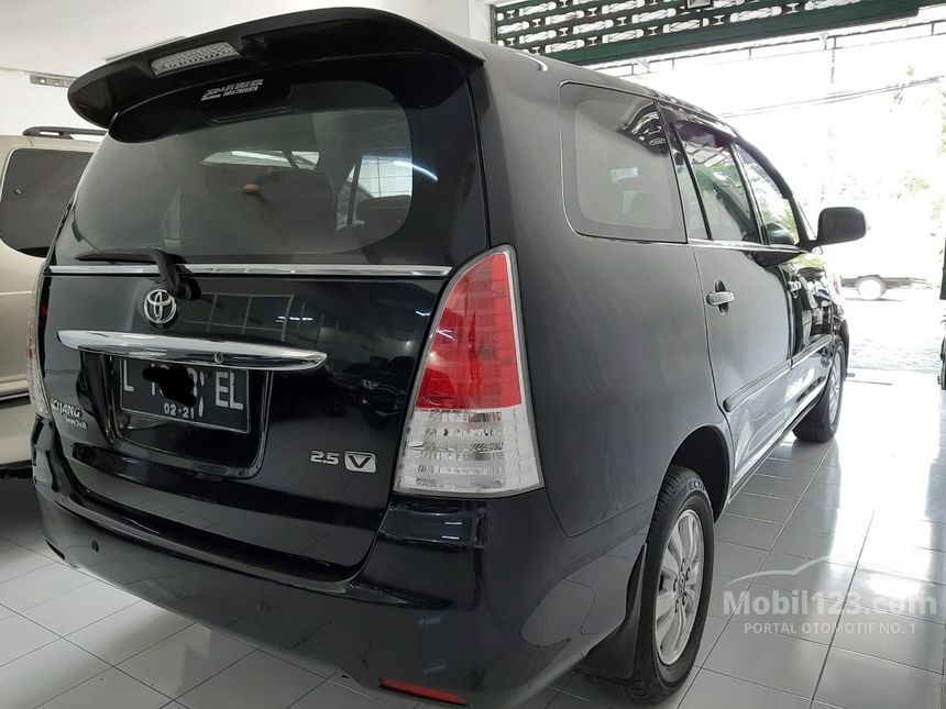 Jual Mobil Toyota Kijang Innova 2010 V 2.5 di Jawa Timur Automatic MPV ...