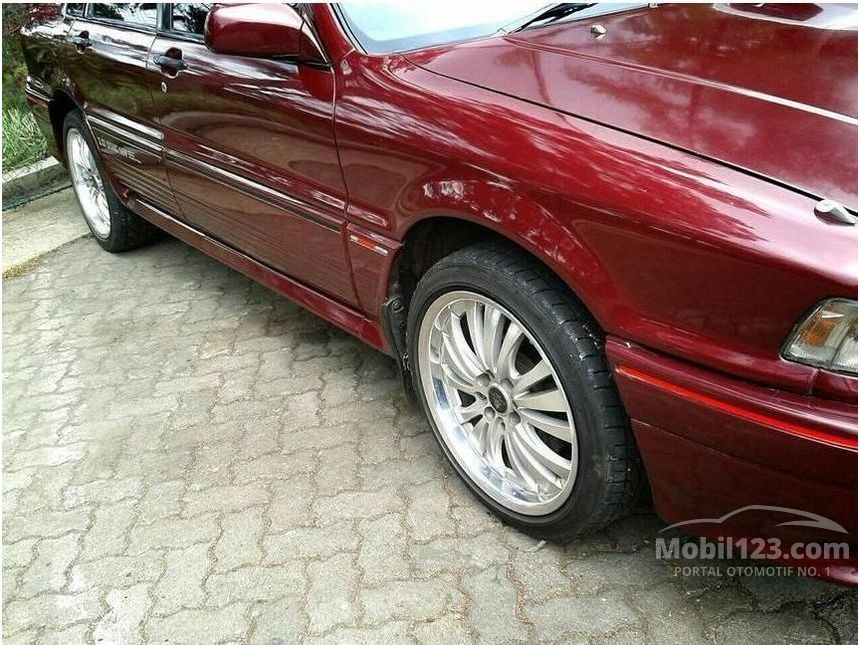Jual Mobil Mitsubishi Eterna 1990 2.0 di Jawa Barat Manual Sedan Marun ...