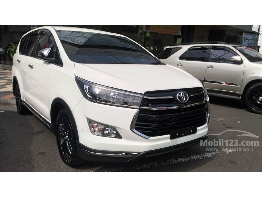 Jual Mobil Toyota Innova Venturer 2019 2.4 di Jawa Timur Manual Wagon ...