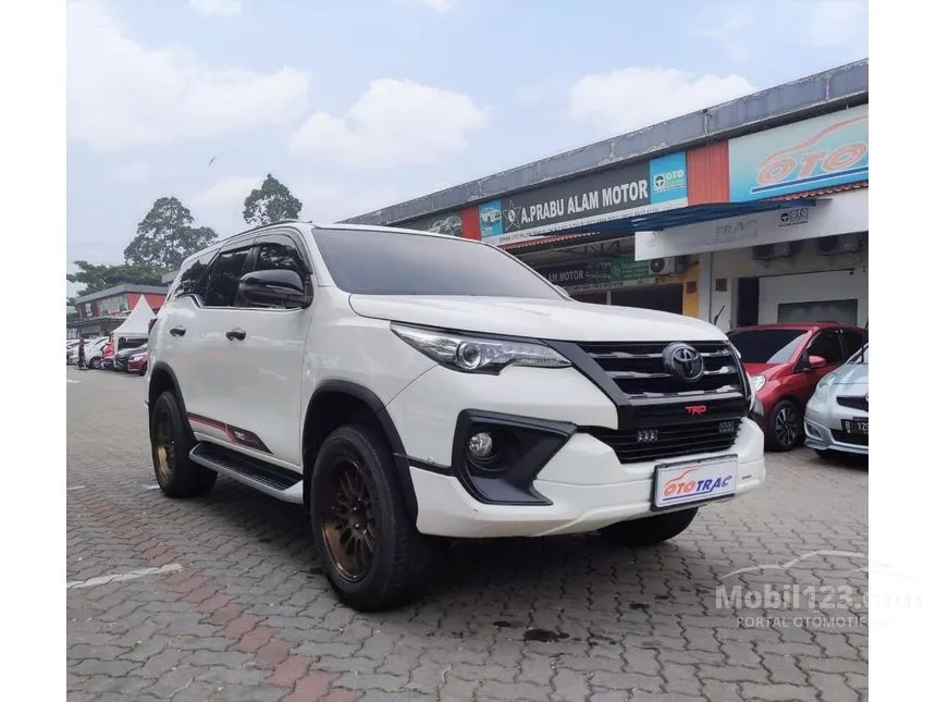 Jual Mobil Toyota Fortuner 2018 TRD 2.4 di Banten Automatic SUV Putih Rp 378.500.000 - 13143059 ...