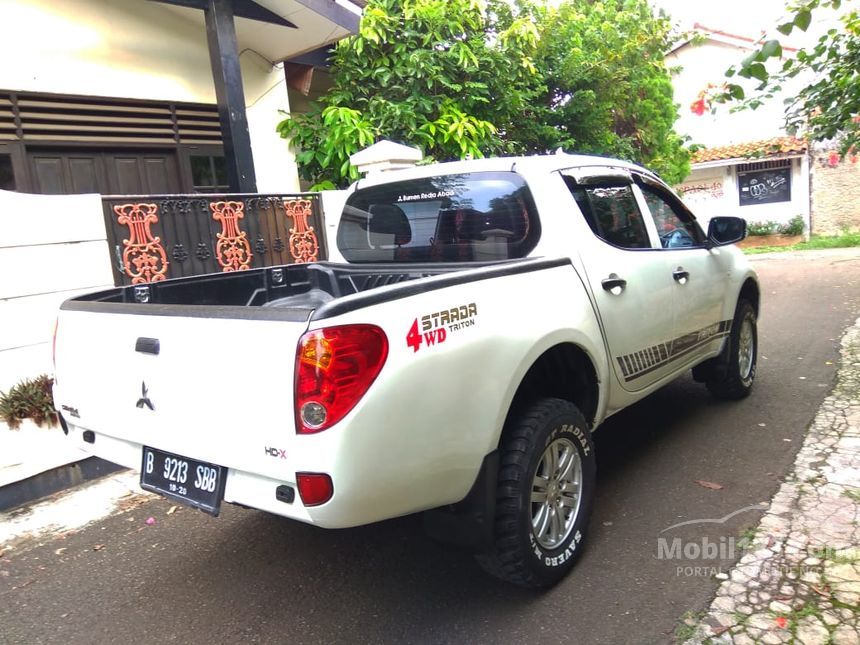 Jual Mobil Mitsubishi Strada Triton 2015 HD-X 2.8 di DKI Jakarta Manual ...