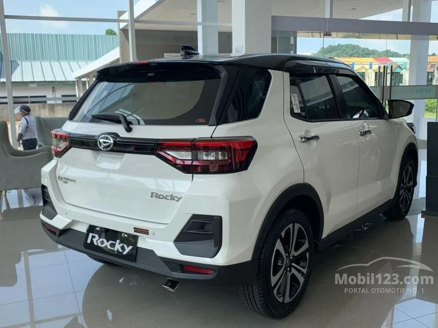 Jual Mobil Daihatsu Rocky 2022 R TC 1.0 di Banten Automatic Wagon Putih ...