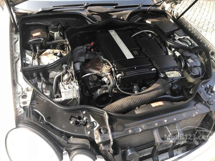 Jual Mobil Mercedes-Benz E200K 2005 W211 1.8 di DKI Jakarta Automatic ...