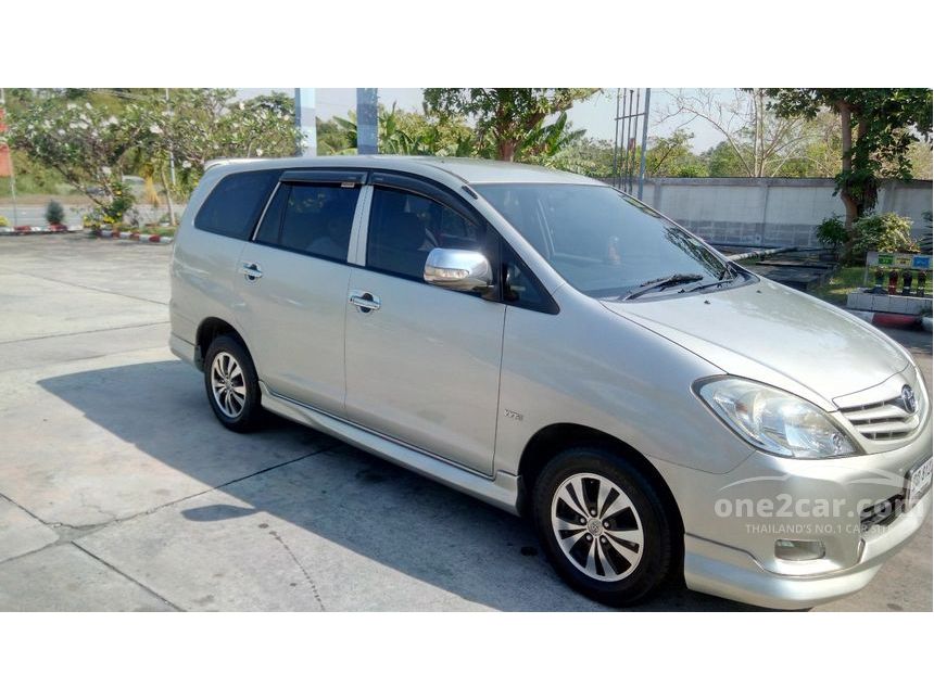 2010 Toyota Innova 2.0 (ปี 04-11) E Wagon MT for sale on One2car