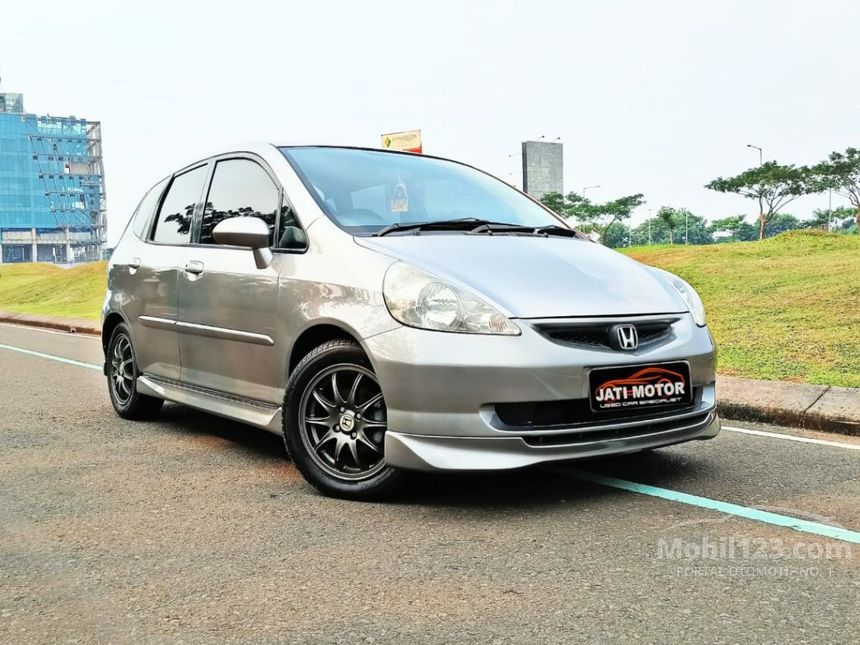 Jual Mobil Honda Jazz 2007 VTEC 1.5 di Banten Automatic Hatchback Abu ...