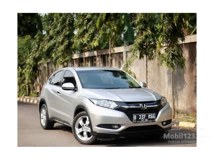 Jual Mobil Honda HR-V 2015 E 1.5 di Banten Automatic SUV Abu-abu Rp 202 ...