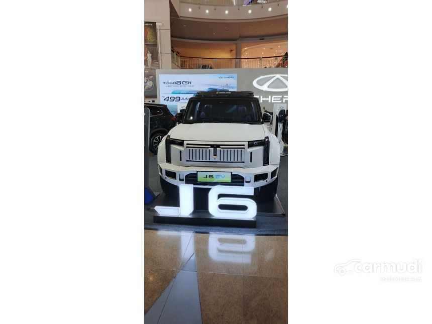 Chery Omoda J6 2025 EV IWD in DKI Jakarta Automatic SUV White for Rp ...
