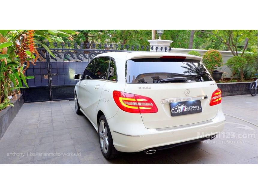 Jual Mobil Mercedes-Benz B200 2014 Sport 1.6 di DKI Jakarta Automatic ...
