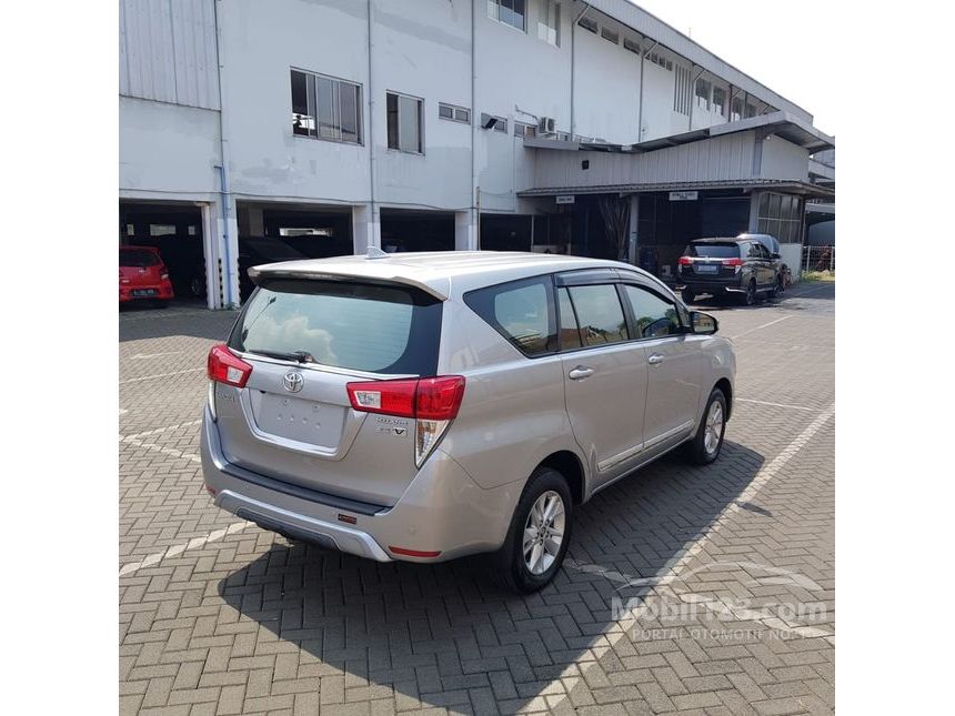 Jual Mobil Toyota Kijang Innova 2019 V 2.4 di Jawa Barat Automatic MPV ...