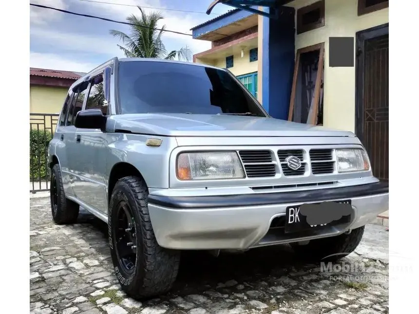 Jual Mobil Suzuki Sidekick 2000 1.6 di Sumatera Utara Manual SUV Silver ...