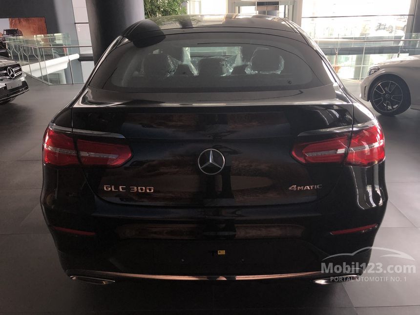 Jual Mobil Mercedes-Benz GLC300 2019 AMG 4MATIC 2.0 di DKI Jakarta ...