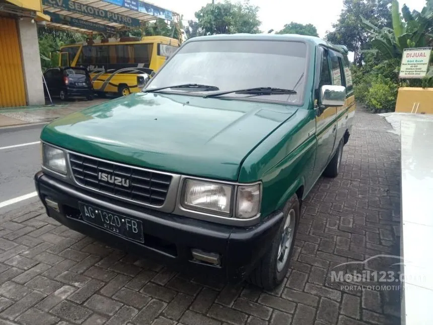 Jual Mobil Isuzu Panther 2000 New Royale 2.5 di Jawa Timur Manual MPV ...