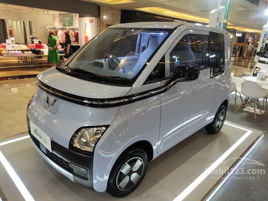 Jual Mobil Wuling EV 2023 Air ev Lite di Banten Automatic Hatchback ...