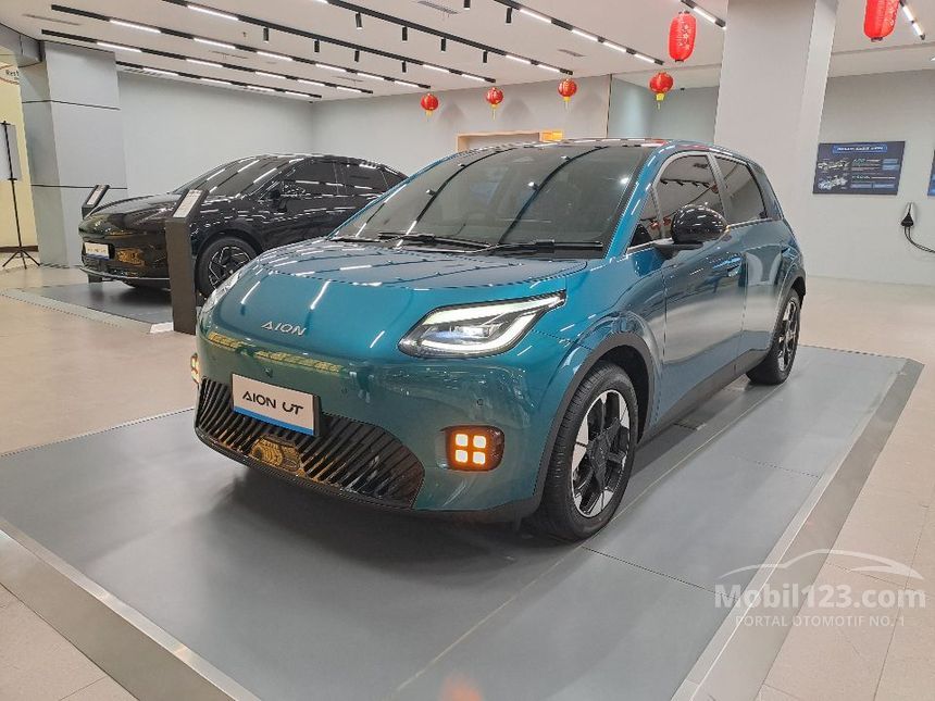 Jual Mobil GAC AION UT 2025 Premium di Jawa Barat Automatic Hatchback Hijau Rp 361.000.000 ...