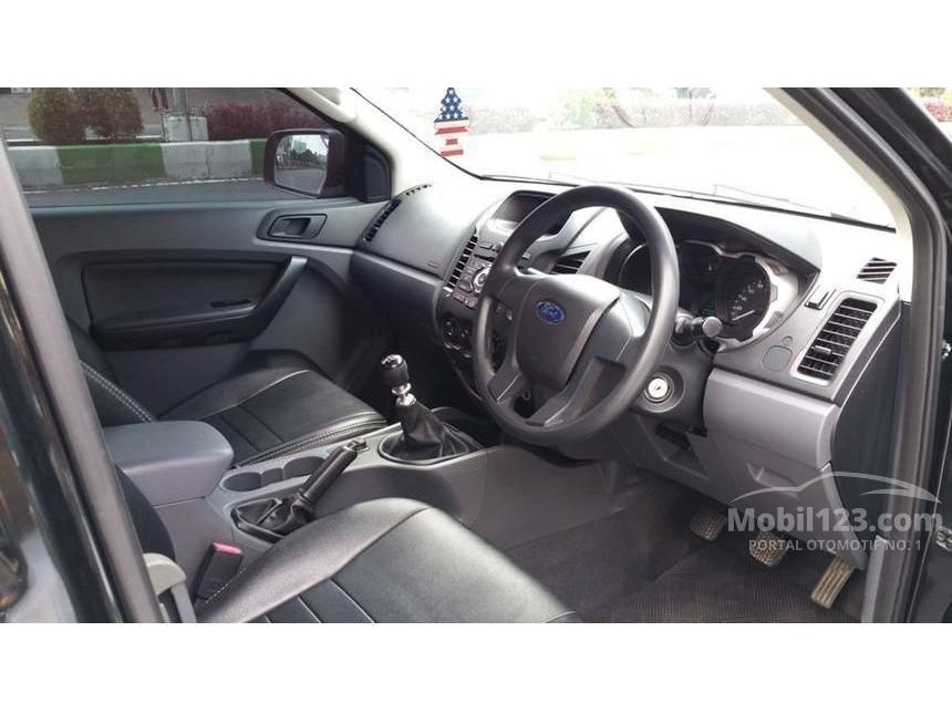 Jual Mobil Ford Ranger 2012 RAS 2.2 di Jawa Timur Manual Pick-up Hitam ...